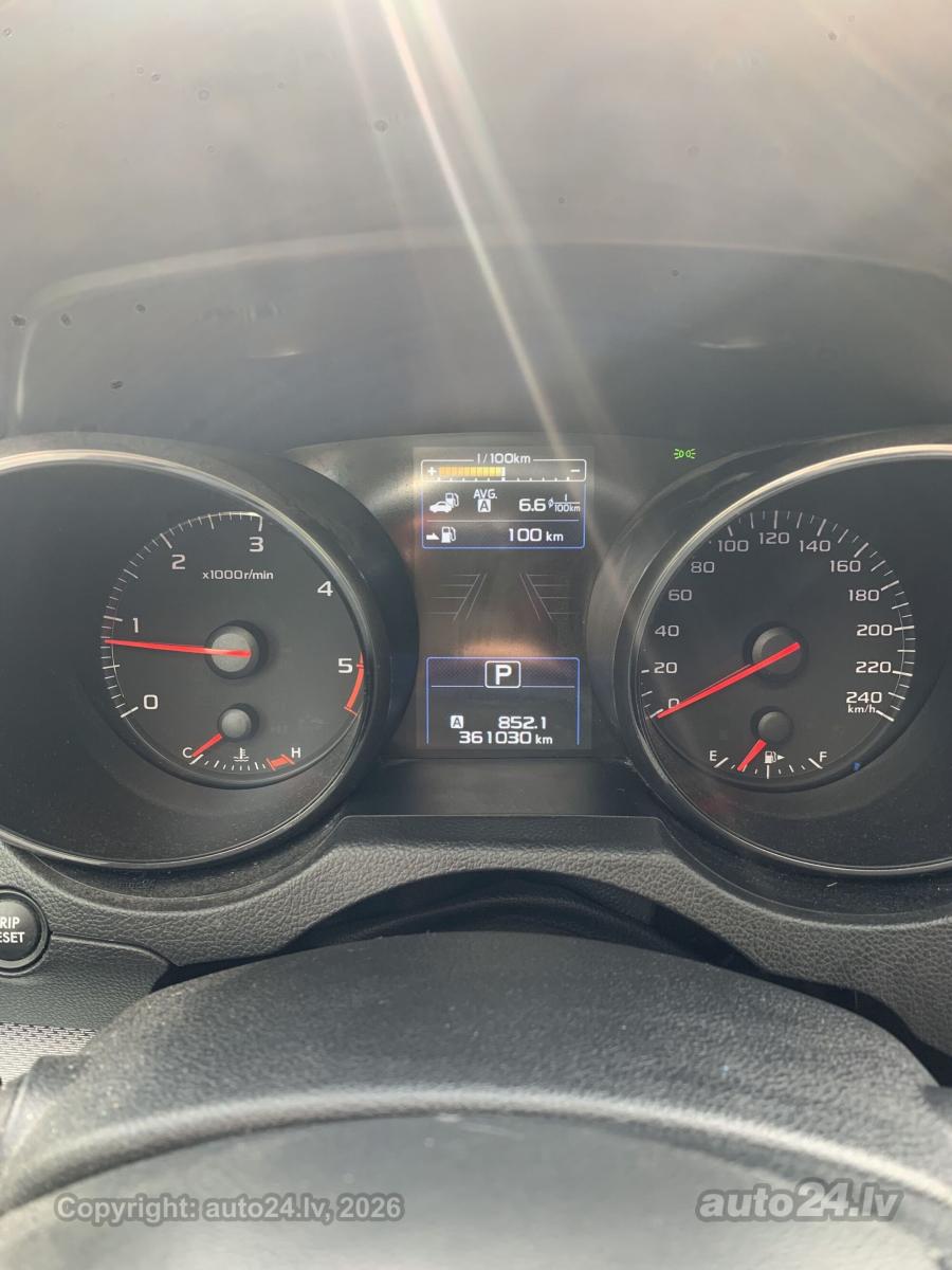 Pelēks Subaru Outback 2016 Tallina, ar dzinēja tilpumu 2.00 L un nobraukumu 361 tūkst. km par 7600 €, foto 9 vietnē AUTOMOTO.COM.LV