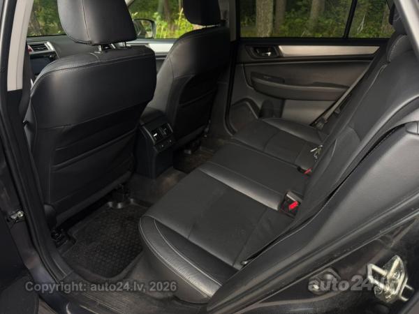 Grey Subaru Outback 2016 in Tallinn, with an engine capacity of 2.50 L and mileage of 359 thousand km for 8500 €, photo 8 on AUTOMOTO.COM.LV