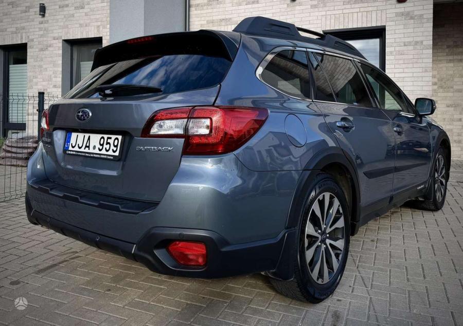 Grey Subaru Outback 2016 in Vilnius, with an engine capacity of 2.50 L and mileage of 180 thousand km for 11900 €, photo 9 on AUTOMOTO.COM.LV