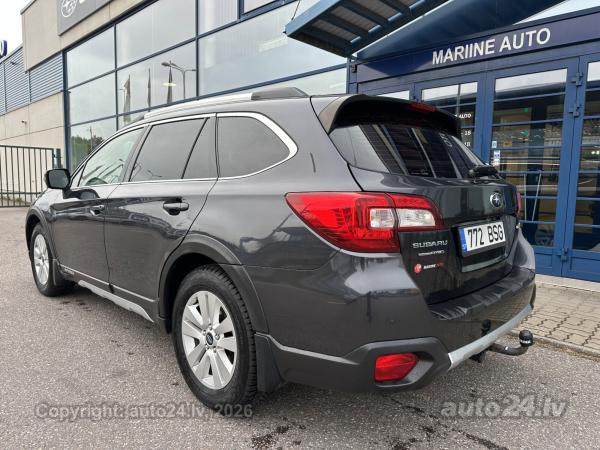 Grey Subaru Outback 2016 in Tallinn, with an engine capacity of 2.50 L and mileage of 109 thousand km for 12500 €, photo 4 on AUTOMOTO.COM.LV