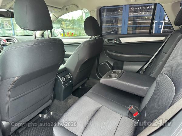 Grey Subaru Outback 2016 in Tallinn, with an engine capacity of 2.50 L and mileage of 109 thousand km for 12500 €, photo 11 on AUTOMOTO.COM.LV