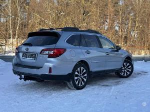 Pelēks Subaru Outback 2017 Viļņa, ar dzinēja tilpumu 2.50 L un nobraukumu 236 tūkst. km par 10900 €, foto 2 vietnē AUTOMOTO.COM.LV