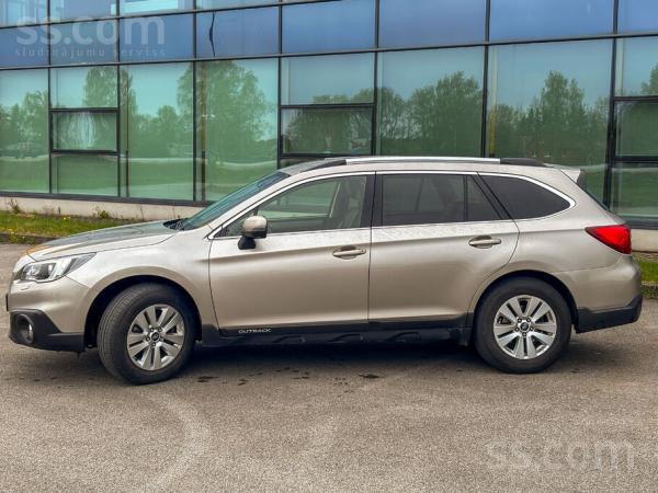 Grey Subaru Outback 2017 in Riga, with an engine capacity of 2.50 L and mileage of 221 thousand km for 12700 €, photo 4 on AUTOMOTO.COM.LV