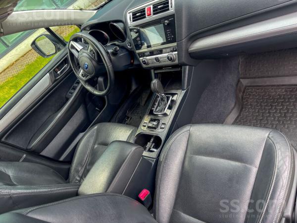 Grey Subaru Outback 2017 in Riga, with an engine capacity of 2.50 L and mileage of 221 thousand km for 12700 €, photo 9 on AUTOMOTO.COM.LV