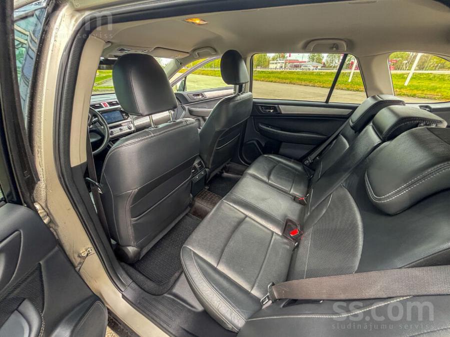 Grey Subaru Outback 2017 in Riga, with an engine capacity of 2.50 L and mileage of 221 thousand km for 12700 €, photo 14 on AUTOMOTO.COM.LV