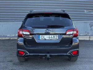 Grey Subaru Outback 2017 in Riga, with an engine capacity of 2.50 L and mileage of 225 thousand km for 12500 €, photo 5 on AUTOMOTO.COM.LV