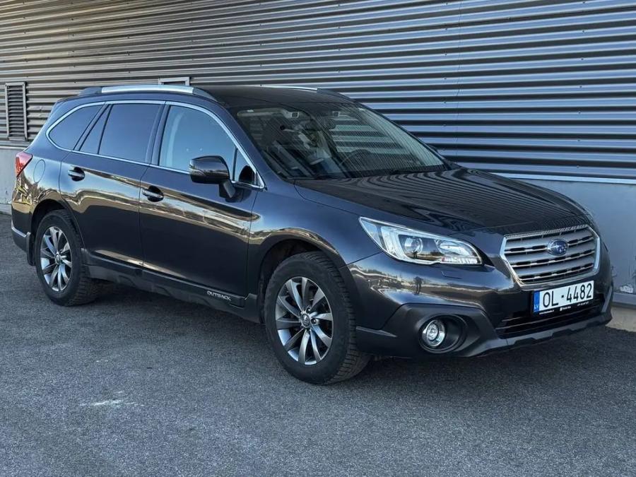 Grey Subaru Outback 2017 in Riga, with an engine capacity of 2.50 L and mileage of 225 thousand km for 12500 €, photo 8 on AUTOMOTO.COM.LV