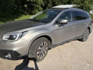 Grey Subaru Outback 2017 in Panevezys, with an engine capacity of 2.00 L and mileage of 284 thousand km for 3500 €, photo 3 on AUTOMOTO.COM.LV