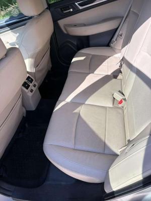 Grey Subaru Outback 2017 in Panevezys, with an engine capacity of 2.00 L and mileage of 284 thousand km for 3500 €, photo 9 on AUTOMOTO.COM.LV