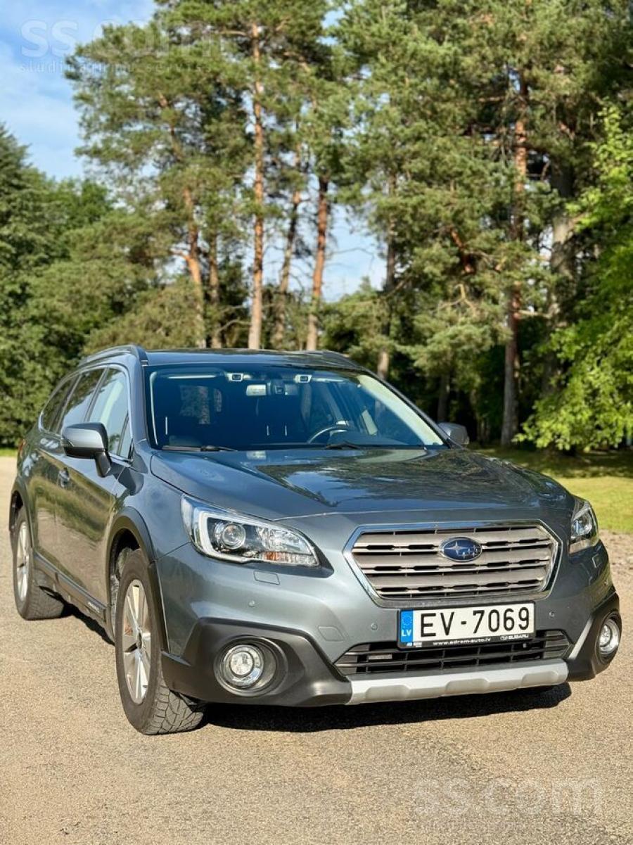 Grey Subaru Outback 2018 in Riga, with an engine capacity of 2.00 L and mileage of 206 thousand km for 16500 €, photo 1 on AUTOMOTO.COM.LV