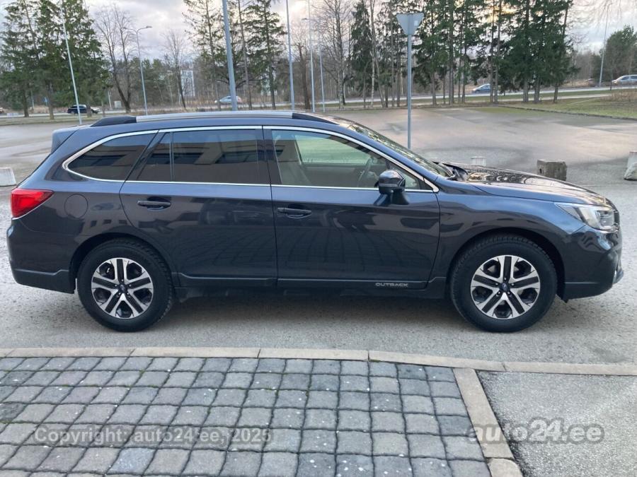 Pelēks Subaru Outback 2018 Tallina, ar dzinēja tilpumu 2.50 L un nobraukumu 167 tūkst. km par 15600 €, foto 6 vietnē AUTOMOTO.COM.LV