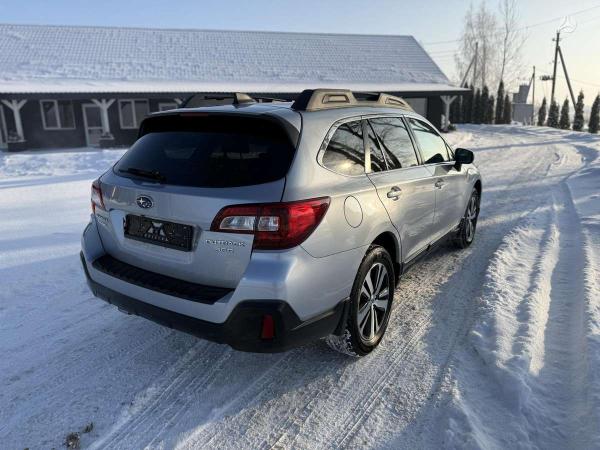 Grey Subaru Outback 2018 in Siauliai, with an engine capacity of 3.63 L and mileage of 158 thousand km for 15800 €, photo 3 on AUTOMOTO.COM.LV