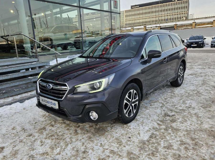 Grey Subaru Outback 2018 in Vilnius, with an engine capacity of 2.50 L and mileage of 166 thousand km for 17290 €, photo 1 on AUTOMOTO.COM.LV