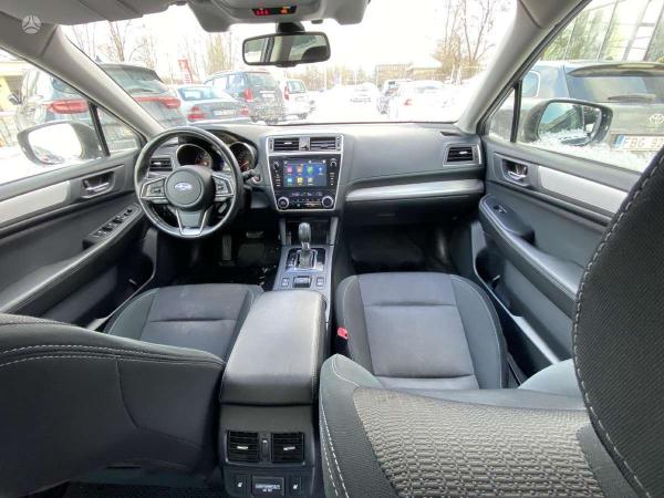 Grey Subaru Outback 2018 in Vilnius, with an engine capacity of 2.50 L and mileage of 151 thousand km for 16900 €, photo 9 on AUTOMOTO.COM.LV