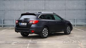 Grey Subaru Outback 2018 in Parnu, with an engine capacity of 2.50 L and mileage of 113 thousand km for 19500 €, photo 2 on AUTOMOTO.COM.LV