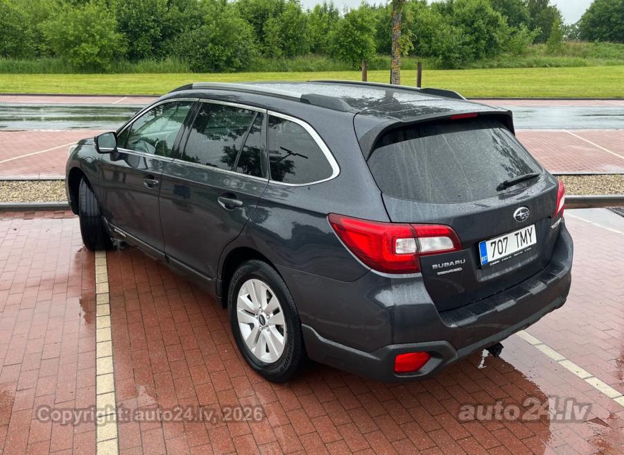 Grey Subaru Outback 2018 in Tartu, with an engine capacity of 2.50 L and mileage of 170 thousand km for 14999 €, photo 5 on AUTOMOTO.COM.LV