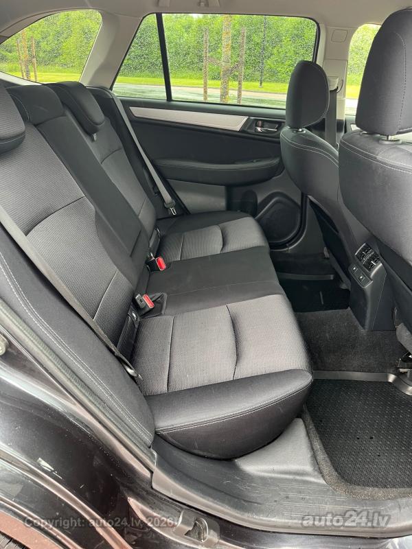 Grey Subaru Outback 2018 in Tartu, with an engine capacity of 2.50 L and mileage of 170 thousand km for 14999 €, photo 9 on AUTOMOTO.COM.LV