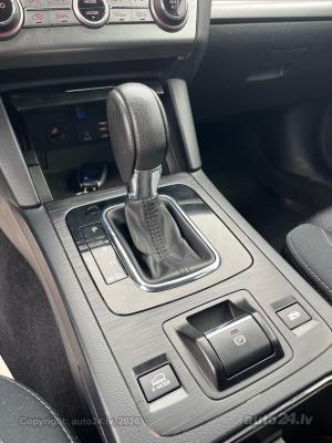 Grey Subaru Outback 2018 in Tartu, with an engine capacity of 2.50 L and mileage of 170 thousand km for 14999 €, photo 12 on AUTOMOTO.COM.LV