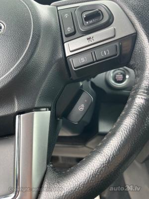 Grey Subaru Outback 2018 in Tartu, with an engine capacity of 2.50 L and mileage of 170 thousand km for 14999 €, photo 13 on AUTOMOTO.COM.LV