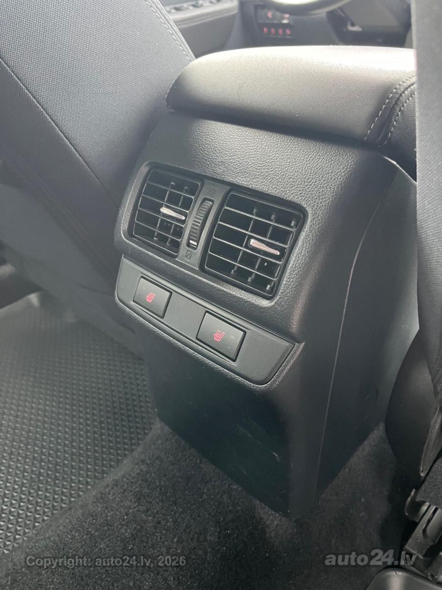 Grey Subaru Outback 2018 in Tartu, with an engine capacity of 2.50 L and mileage of 170 thousand km for 14999 €, photo 14 on AUTOMOTO.COM.LV