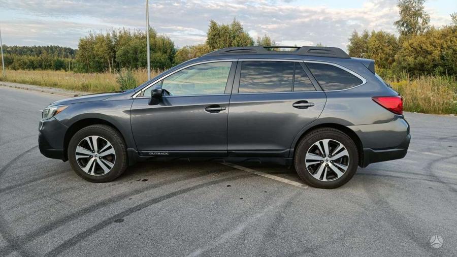 Pelēks Subaru Outback 2018 Viļņa, ar dzinēja tilpumu 3.63 L un nobraukumu 167 tūkst. km par 15375 €, foto 9 vietnē AUTOMOTO.COM.LV