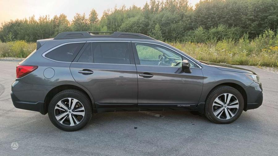 Pelēks Subaru Outback 2018 Viļņa, ar dzinēja tilpumu 3.63 L un nobraukumu 167 tūkst. km par 15375 €, foto 10 vietnē AUTOMOTO.COM.LV