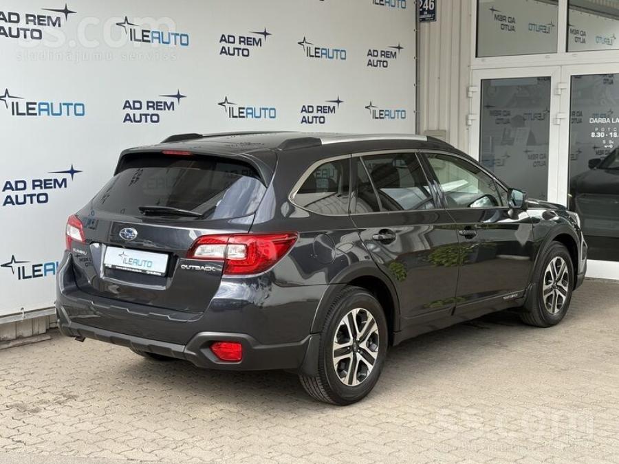 Pelēks Subaru Outback 2018 Rīga, ar dzinēja tilpumu 2.50 L un nobraukumu 75 tūkst. km par 16500 €, foto 5 vietnē AUTOMOTO.COM.LV