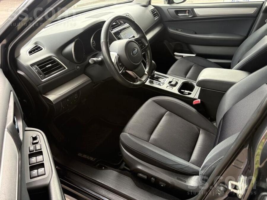 Pelēks Subaru Outback 2018 Rīga, ar dzinēja tilpumu 2.50 L un nobraukumu 75 tūkst. km par 16500 €, foto 9 vietnē AUTOMOTO.COM.LV