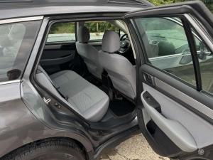 Grey Subaru Outback 2018 in Vilnius, with an engine capacity of 2.50 L and mileage of 122 thousand km for 16600 €, photo 25 on AUTOMOTO.COM.LV