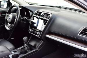 Pelēks Subaru Outback 2018 Kretinga, ar dzinēja tilpumu 2.50 L un nobraukumu 78 tūkst. km par 15999 €, foto 3 vietnē AUTOMOTO.COM.LV