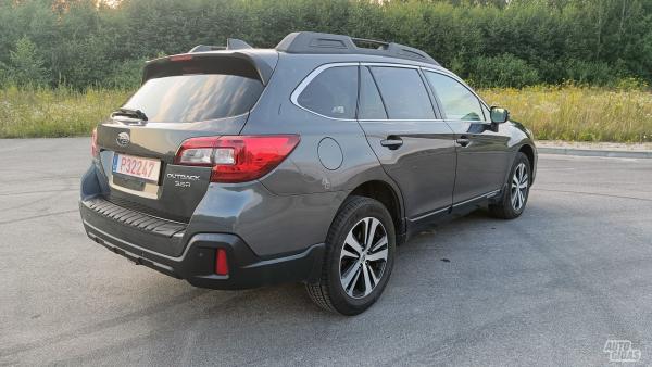 Grey Subaru Outback 2018 in Vilnius, with an engine capacity of 3.60 L and mileage of 167 thousand km for 15325 €, photo 7 on AUTOMOTO.COM.LV