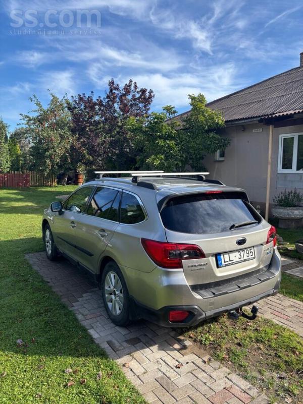Pelēks Subaru Outback 2018 Valmiera, ar dzinēja tilpumu 2.00 L un nobraukumu 270 tūkst. km par 10900 €, foto 4 vietnē AUTOMOTO.COM.LV