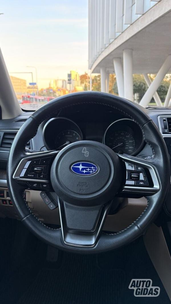 Grey Subaru Outback 2018 in Vilnius, with an engine capacity of 2.50 L and mileage of 118 thousand km for 14999 €, photo 11 on AUTOMOTO.COM.LV
