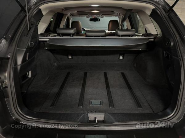 Pelēks Subaru Outback 2019 Tallina, ar dzinēja tilpumu 2.50 L un nobraukumu 186 tūkst. km par 15900 €, foto 11 vietnē AUTOMOTO.COM.LV
