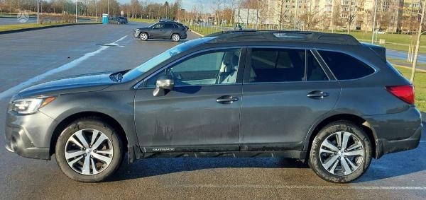 Grey Subaru Outback 2019 in Mazeikiai, with an engine capacity of 3.63 L and mileage of 132 thousand km for 15300 €, photo 7 on AUTOMOTO.COM.LV