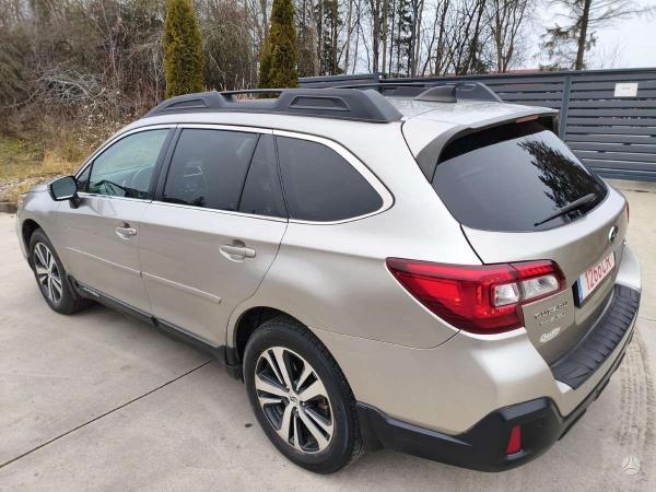Grey Subaru Outback 2019 in Kaunas, with an engine capacity of 3.60 L and mileage of 180 thousand km for 14900 €, photo 4 on AUTOMOTO.COM.LV