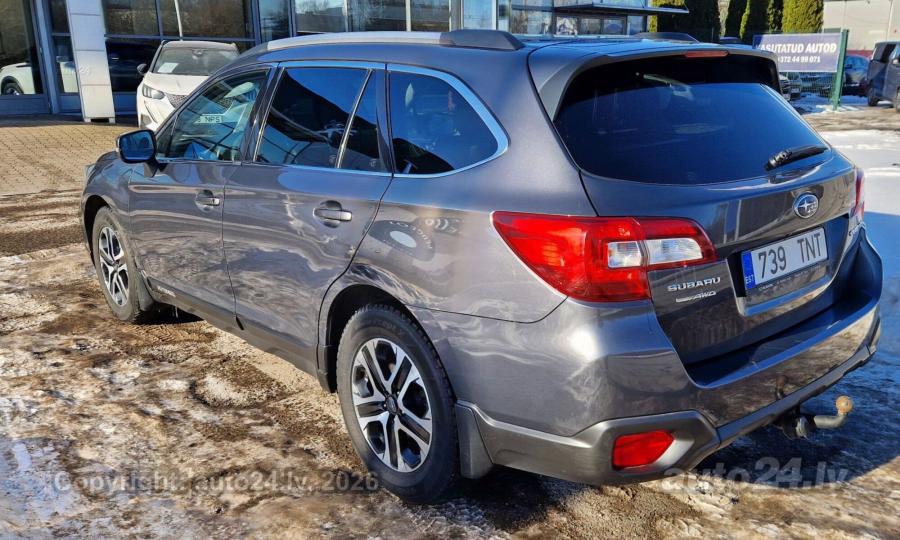 Pelēks Subaru Outback 2019 Pērnava, ar dzinēja tilpumu 2.50 L un nobraukumu 231 tūkst. km par 15990 €, foto 5 vietnē AUTOMOTO.COM.LV