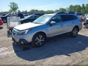 Pelēks Subaru Outback 2019 Klaipėda, ar dzinēja tilpumu 3.63 L un nobraukumu 218 tūkst. km par 7900 €, foto  vietnē AUTOMOTO.COM.LV