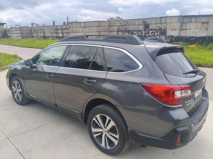 Grey Subaru Outback 2019 in Kaunas, with an engine capacity of 2.50 L and mileage of 160 thousand km for 15800 €, photo 15 on AUTOMOTO.COM.LV