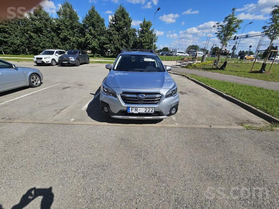Grey Subaru Outback 2019 in Riga, with an engine capacity of 3.60 L and mileage of 180 thousand km for 19700 €, photo 3 on AUTOMOTO.COM.LV