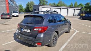 Grey Subaru Outback 2019 in Riga, with an engine capacity of 2.50 L and mileage of 109 thousand km for 20000 €, photo 3 on AUTOMOTO.COM.LV