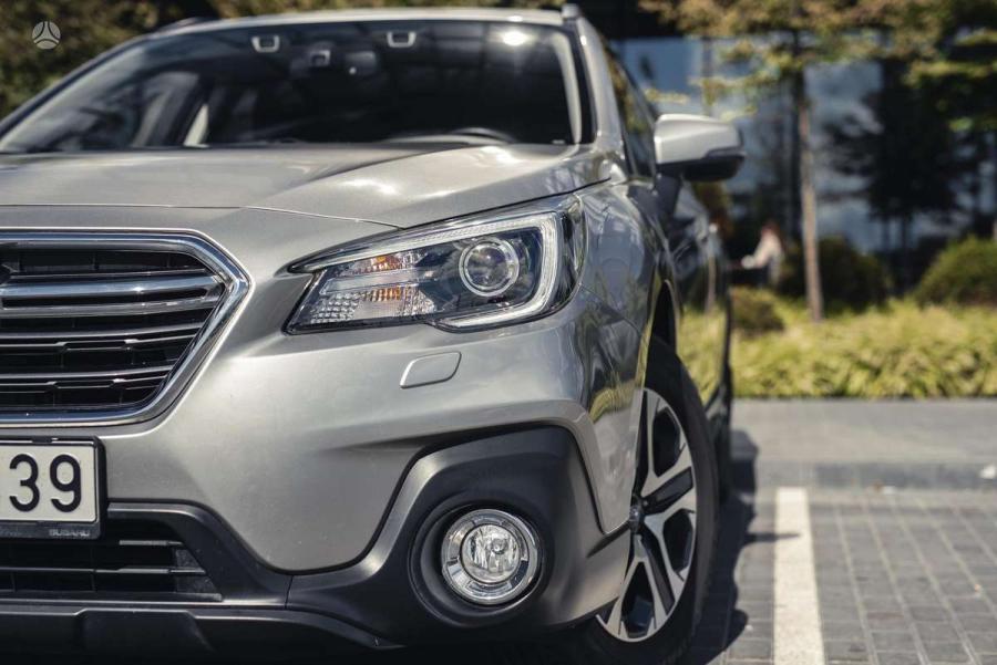 Grey Subaru Outback 2019 in Vilnius, with an engine capacity of 2.50 L and mileage of 84 thousand km for 19500 €, photo 8 on AUTOMOTO.COM.LV