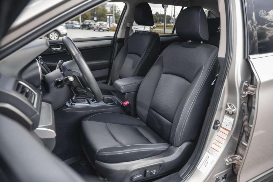 Grey Subaru Outback 2019 in Vilnius, with an engine capacity of 2.50 L and mileage of 84 thousand km for 19500 €, photo 30 on AUTOMOTO.COM.LV