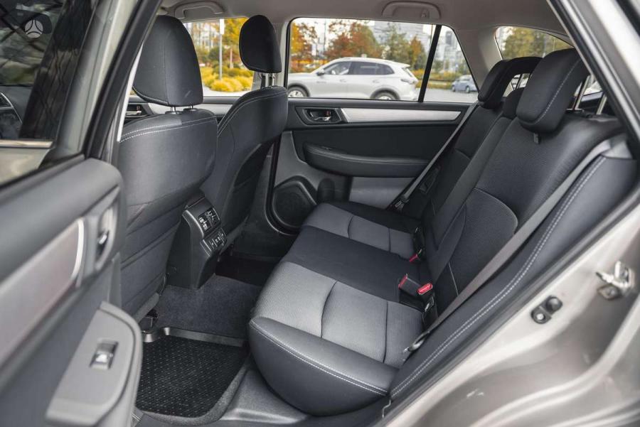 Grey Subaru Outback 2019 in Vilnius, with an engine capacity of 2.50 L and mileage of 84 thousand km for 19500 €, photo 31 on AUTOMOTO.COM.LV