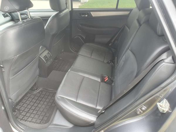 Subaru Outback 2019 in Panevezys on AUTOMOTO.COM.LV Grey Subaru Outback 2019 in Panevezys, with an engine capacity of 2.50 L and mileage of 216 thousand km for 13500 €, photo 11 on AUTOMOTO.COM.LV