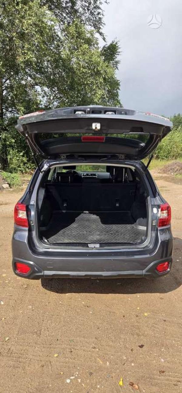 Subaru Outback 2019 Viļņa vietnē Pelēks Subaru Outback 2019 Viļņa, ar dzinēja tilpumu 2.50 L un nobraukumu 89 tūkst. km par 18500 €, foto 6 vietnē AUTOMOTO.COM.LV