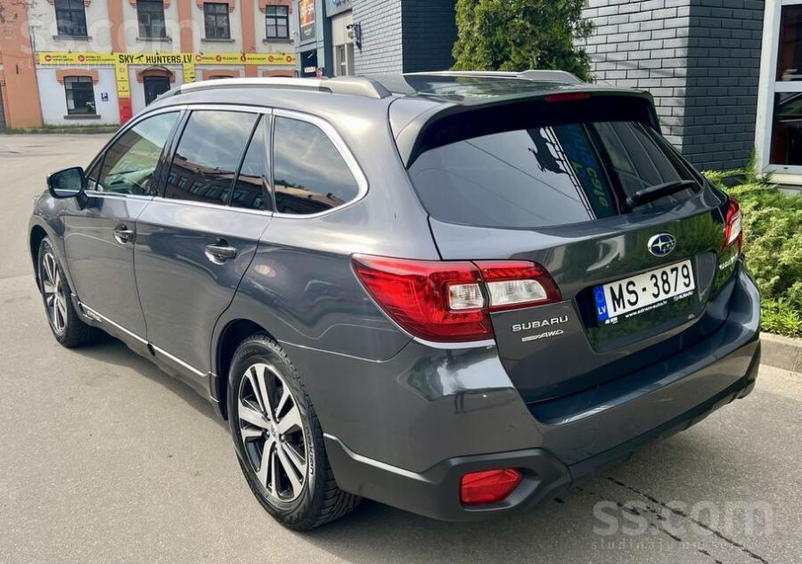 Pelēks Subaru Outback 2020 Rīga, ar dzinēja tilpumu 2.50 L un nobraukumu 83 tūkst. km par 20950 €, foto 3 vietnē AUTOMOTO.COM.LV