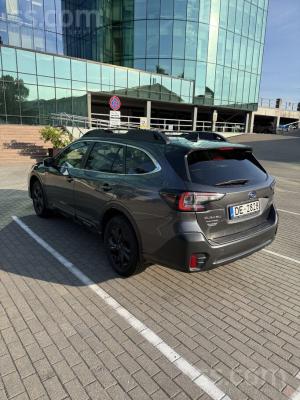 Grey Subaru Outback 2020 in Riga, with an engine capacity of 2.50 L and mileage of 72 thousand km for 21100 €, photo 6 on AUTOMOTO.COM.LV