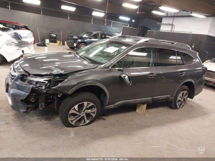 Pelēks Subaru Outback 2020 Klaipėda, ar dzinēja tilpumu 2.50 L un nobraukumu 133 tūkst. km par 10900 €, foto 13 vietnē AUTOMOTO.COM.LV