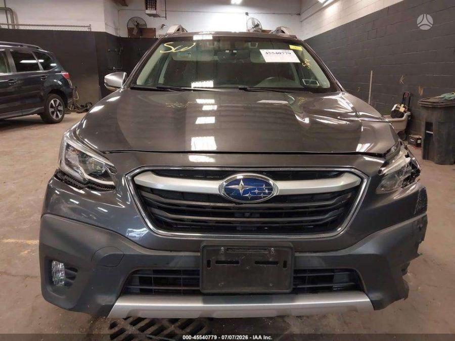 Pelēks Subaru Outback 2020 Klaipėda, ar dzinēja tilpumu 2.50 L un nobraukumu 133 tūkst. km par 10900 €, foto 15 vietnē AUTOMOTO.COM.LV